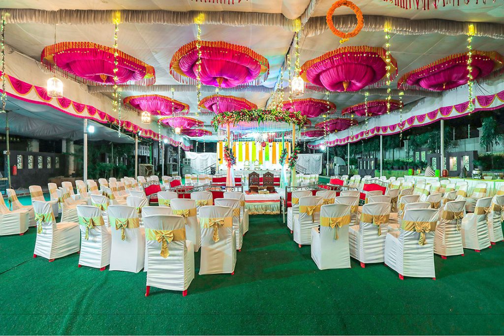Best Banquet Lawn in Solapur| Call-8975762750 - Heriytage Group